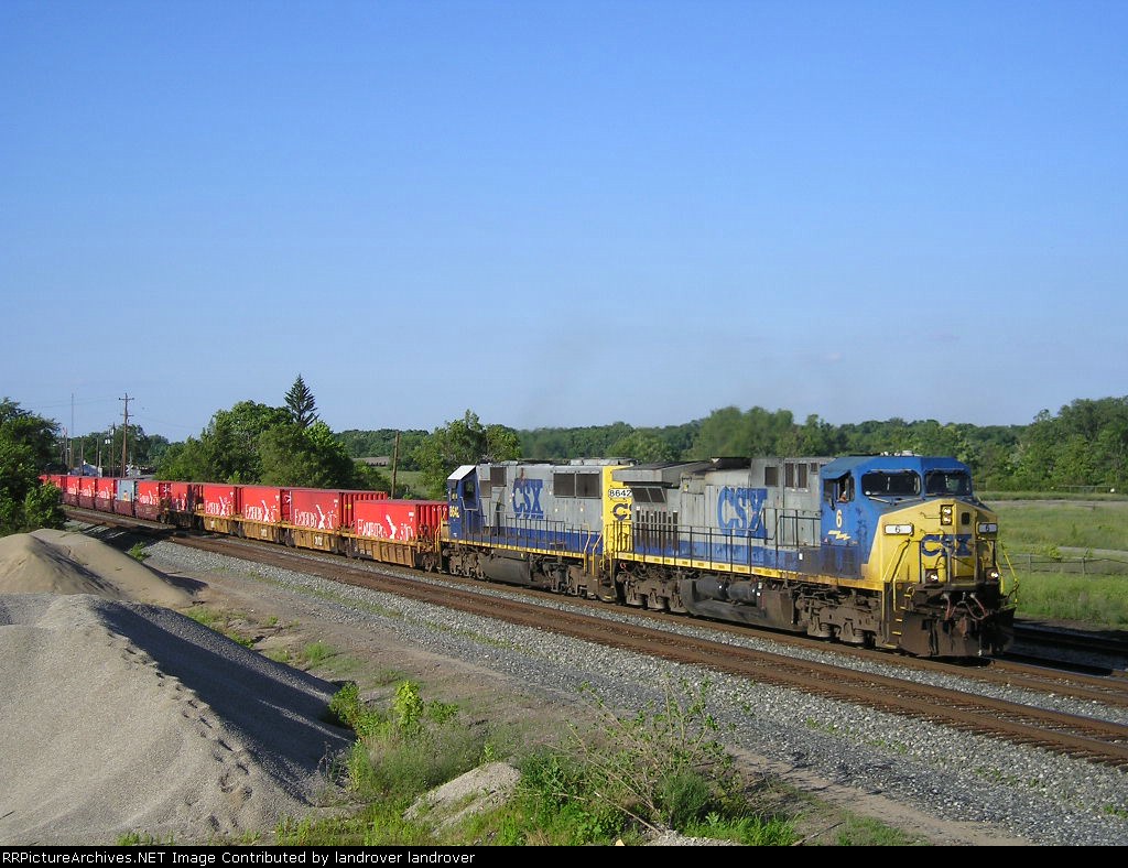 CSX 6 On CSX Q 231 Southbound